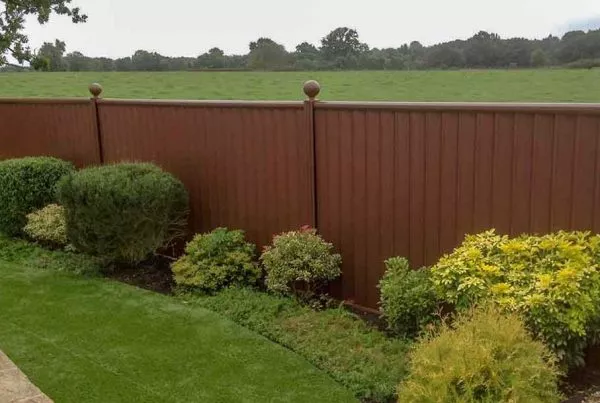 The Best Alternative to Wood Garden Fencing - ColourFence Limited