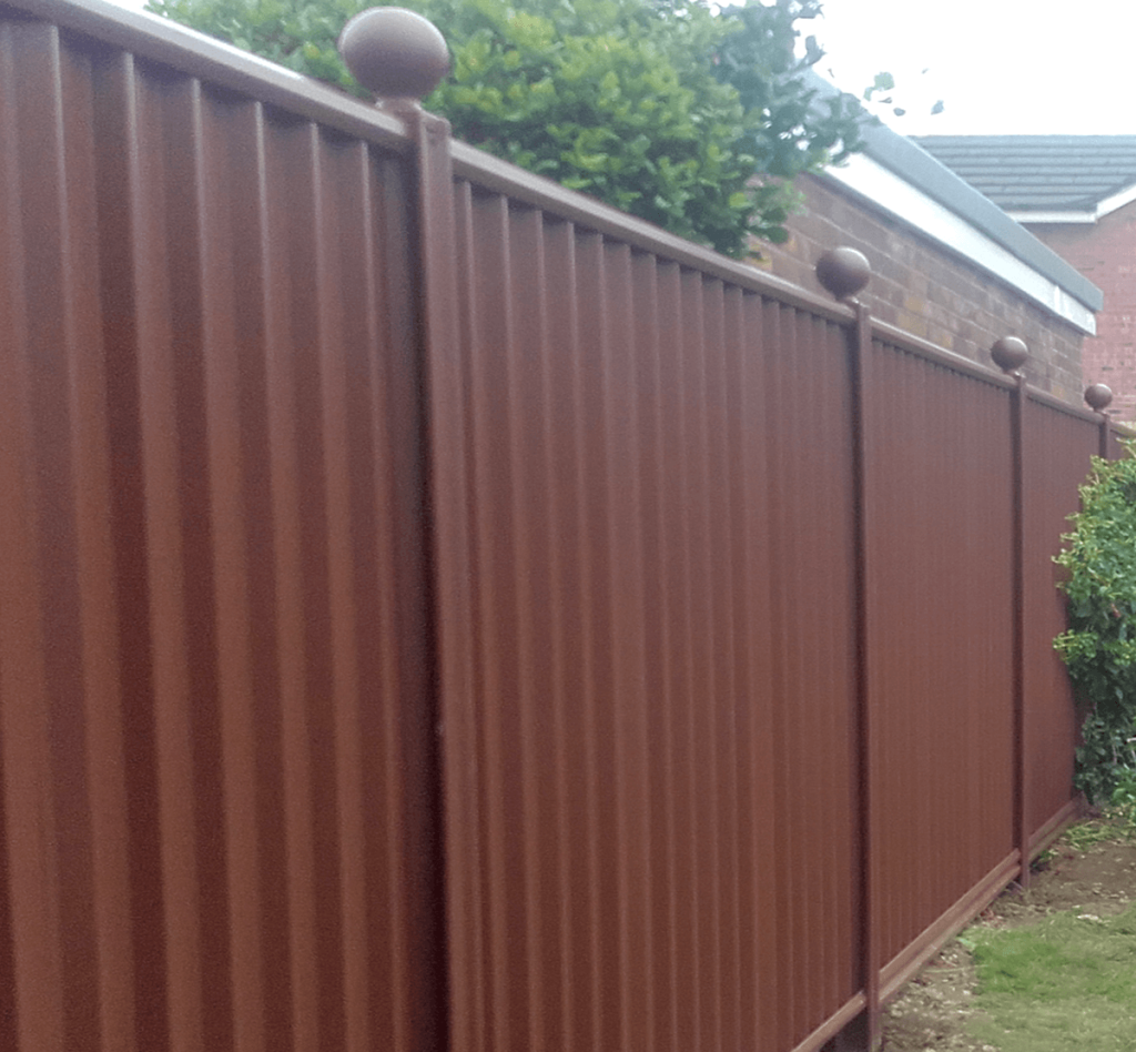 ColourFence Plain Brown Fence with Ball Caps | ColourFence