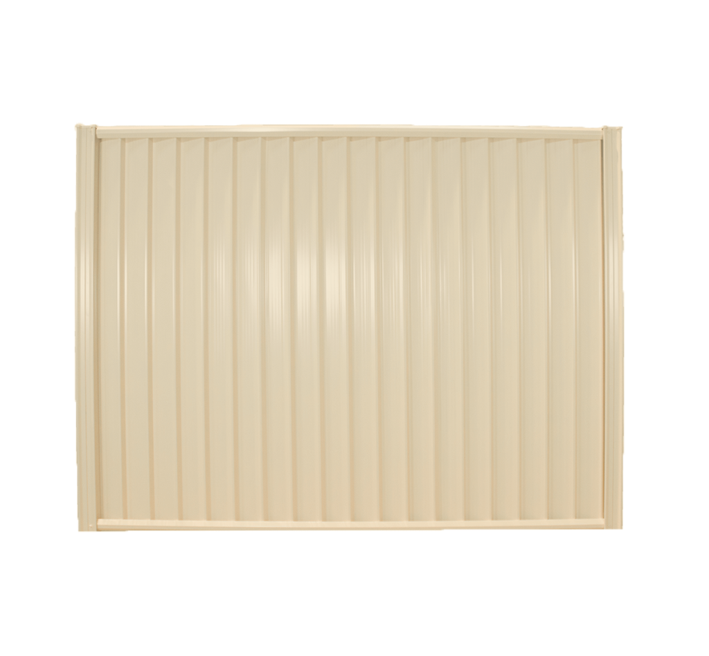 Extra Wide Cream Fence with Flat Caps | ColourFence