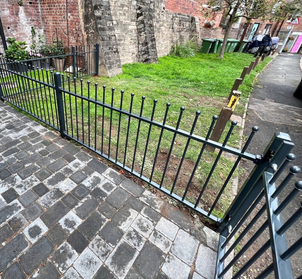 Anthracite Grey Metal Railing with Ball Tops | ColourFence